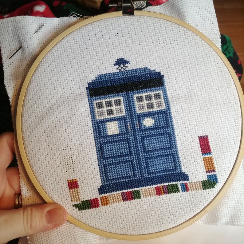 Tardis With Scarf Border Cross Stitch Pattern (printable/digital ...