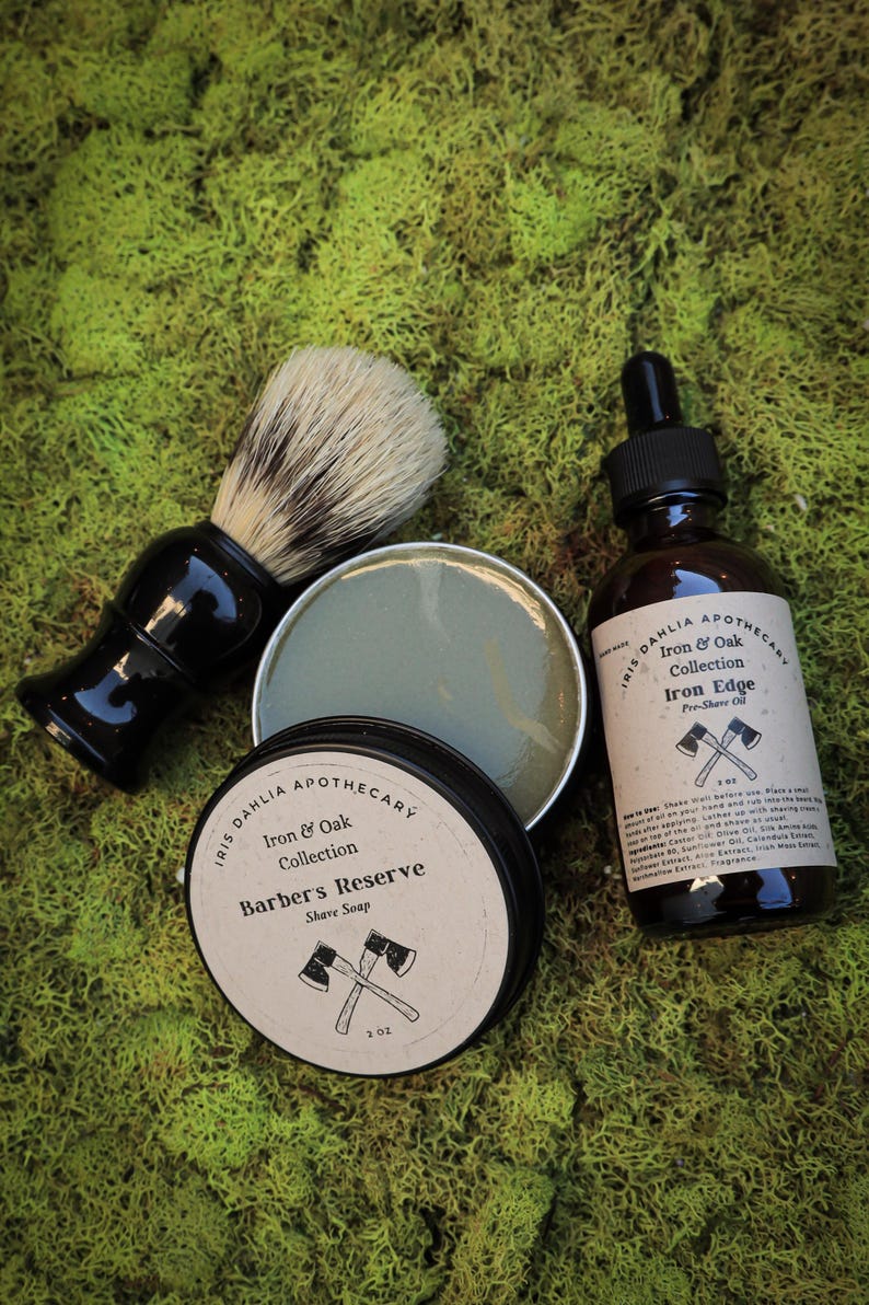 Elegant Iron & Oak Men's Shaving Kit: Premium Grooming Essentials for ...