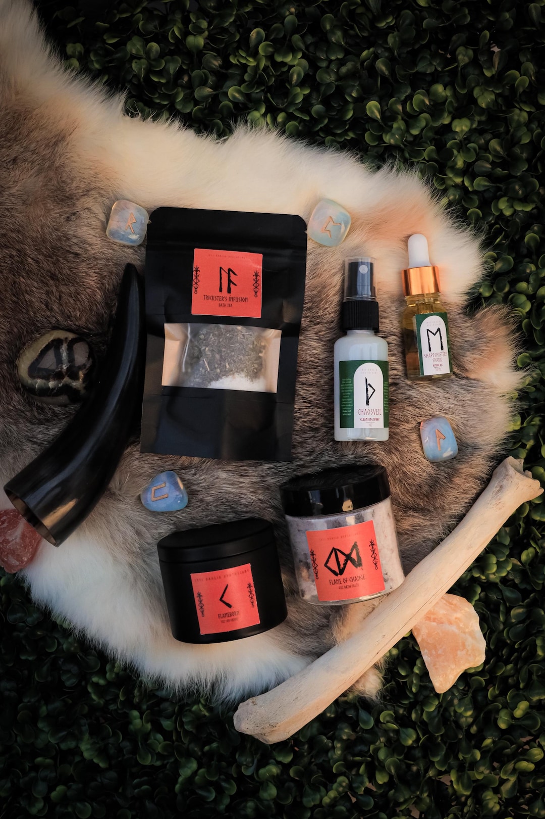 Loki Ritual Kit | Norse God Altar Set, Pagan Gift Box - Etsy