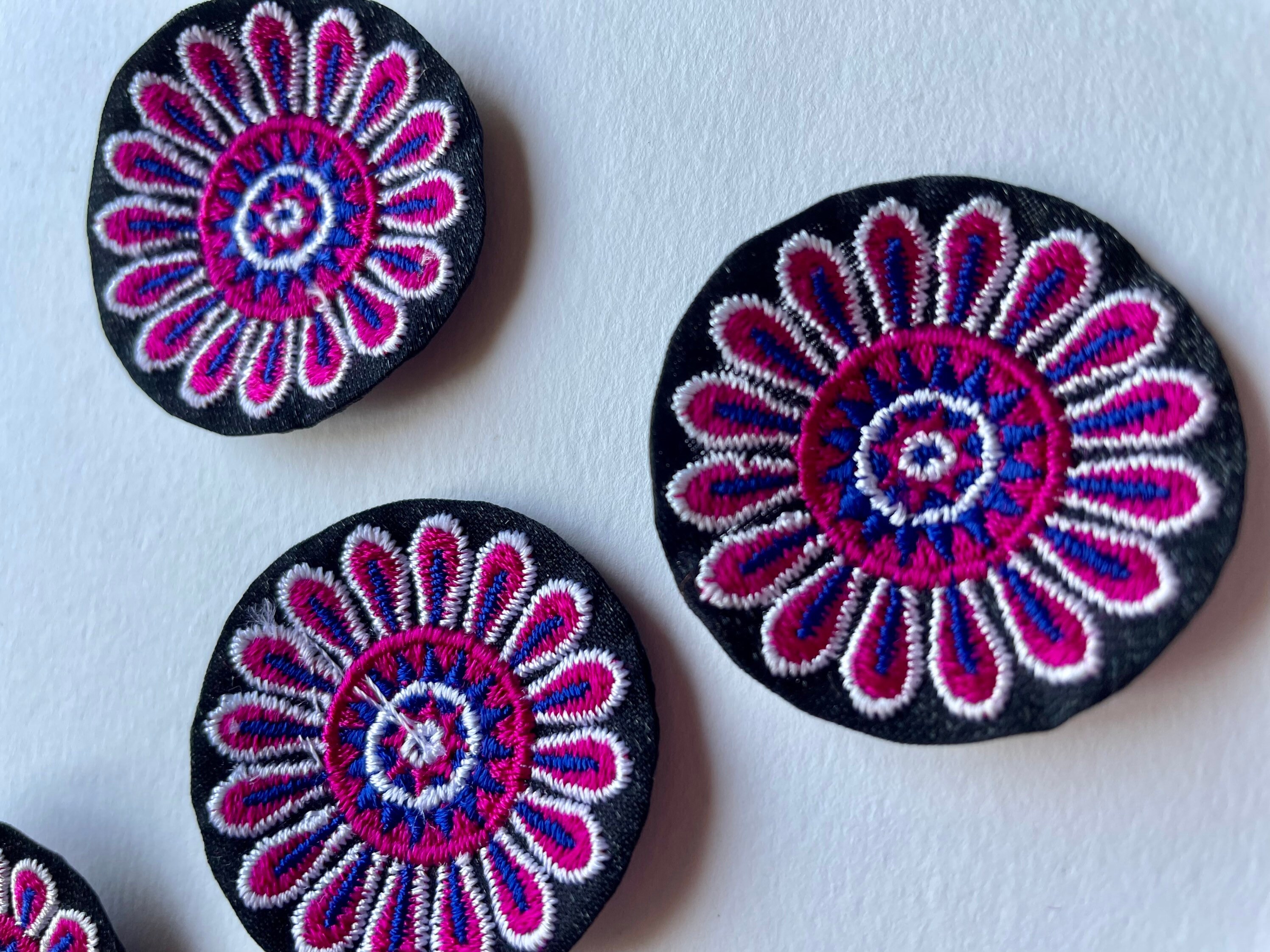 Round Hmong Patch, Crafting, Quilting, Patches, Craft, Hill Tribe, Blue ...