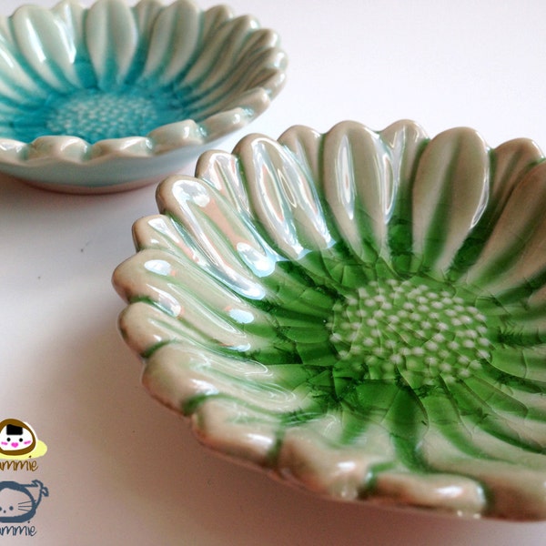 Ceramic Flower Plate - Etsy