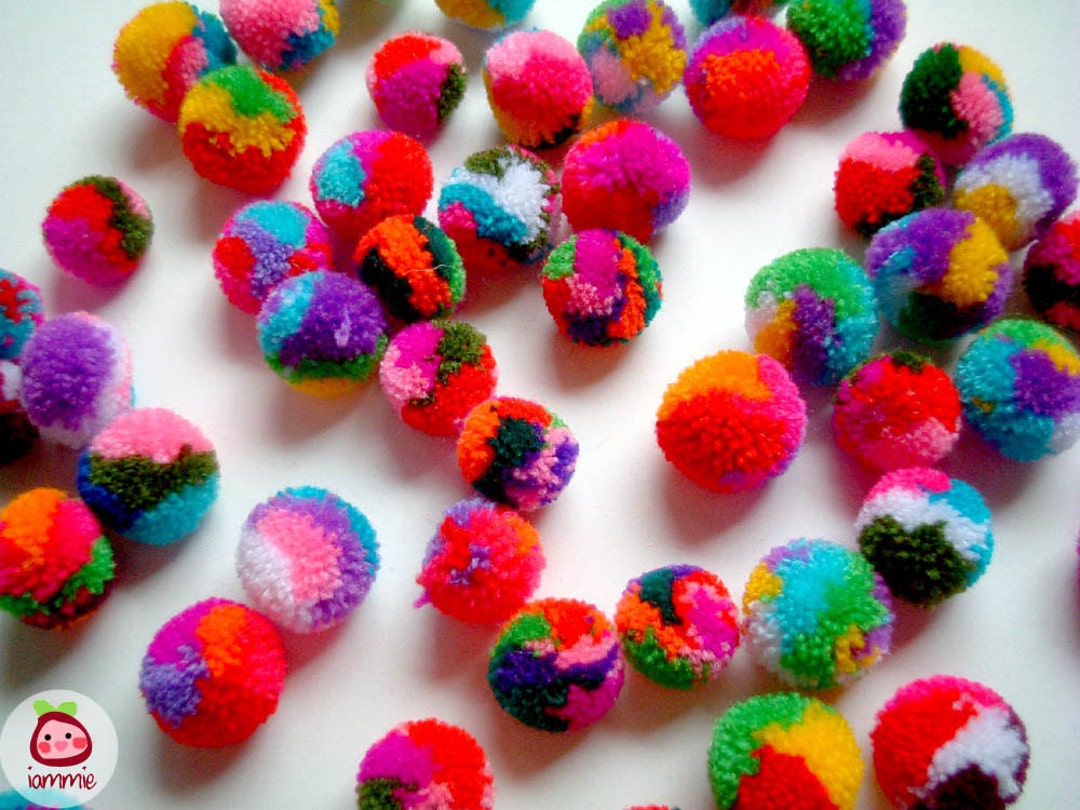 Mini Mix Yarn Pom Poms Miniature Party Pom Pompom - Etsy