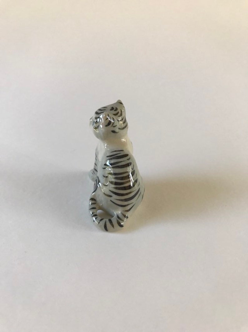 Cat Figure White Blue Sit Kitten Ceramic Cat Figure - Etsy