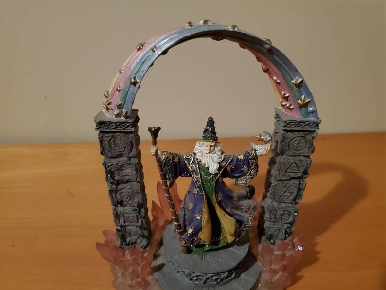 Home Décor Statues Resin Wizard Statue #1 Magical Fantasy Decor etna.com.pe