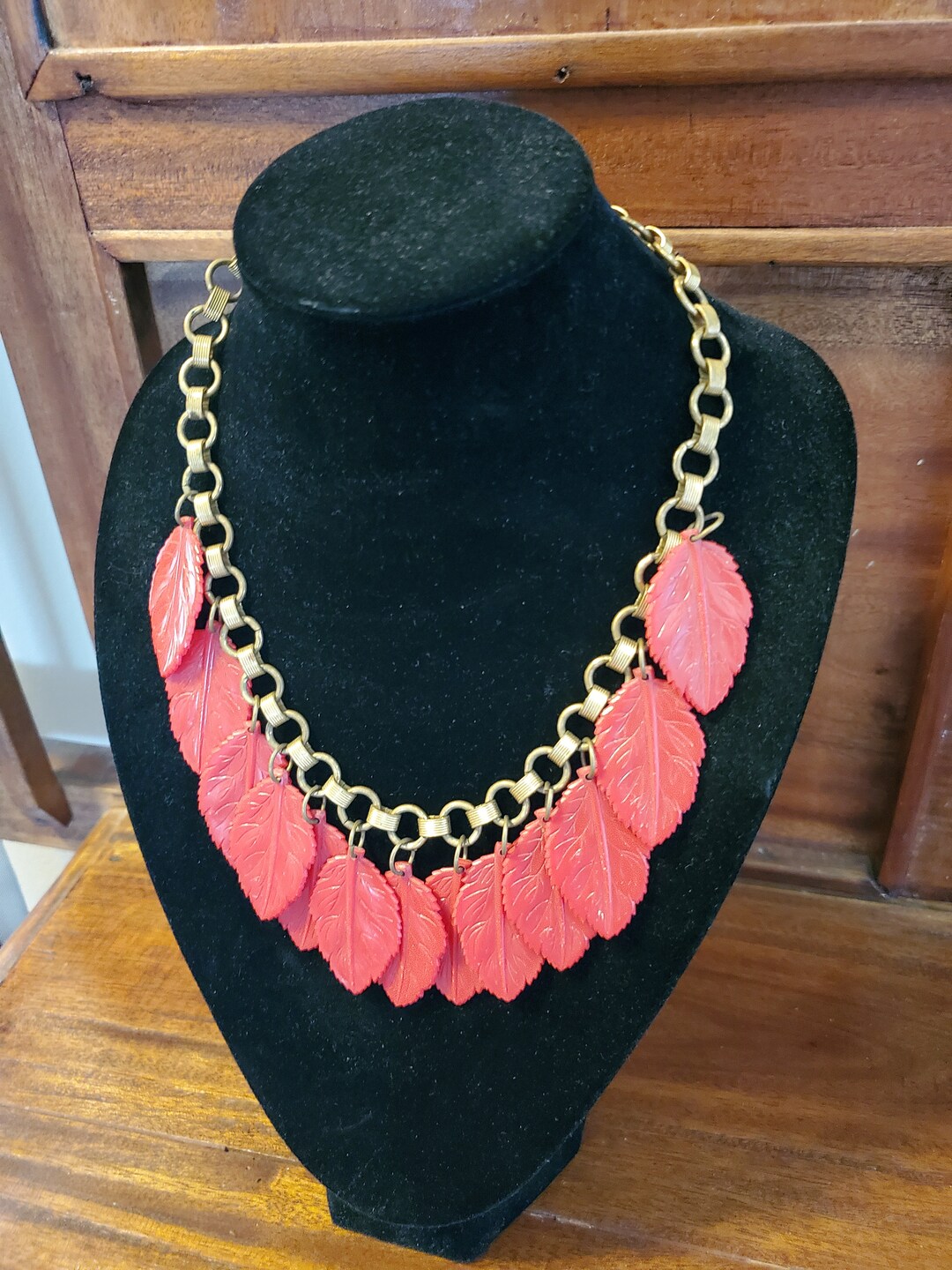 Red Celluloid Leaf Necklace, Mid Century Charm Necklace - Etsy