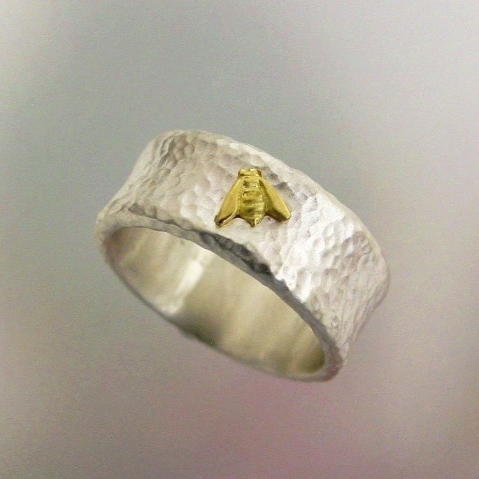 Wide Silver Bee Ring Hammered Silver Band Honeybee Ring 18k - Etsy
