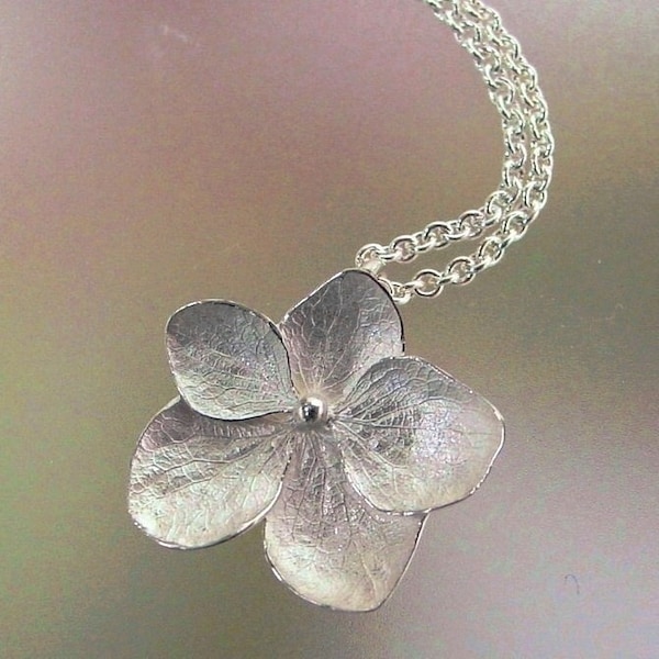 Hydrangea Necklace - Etsy