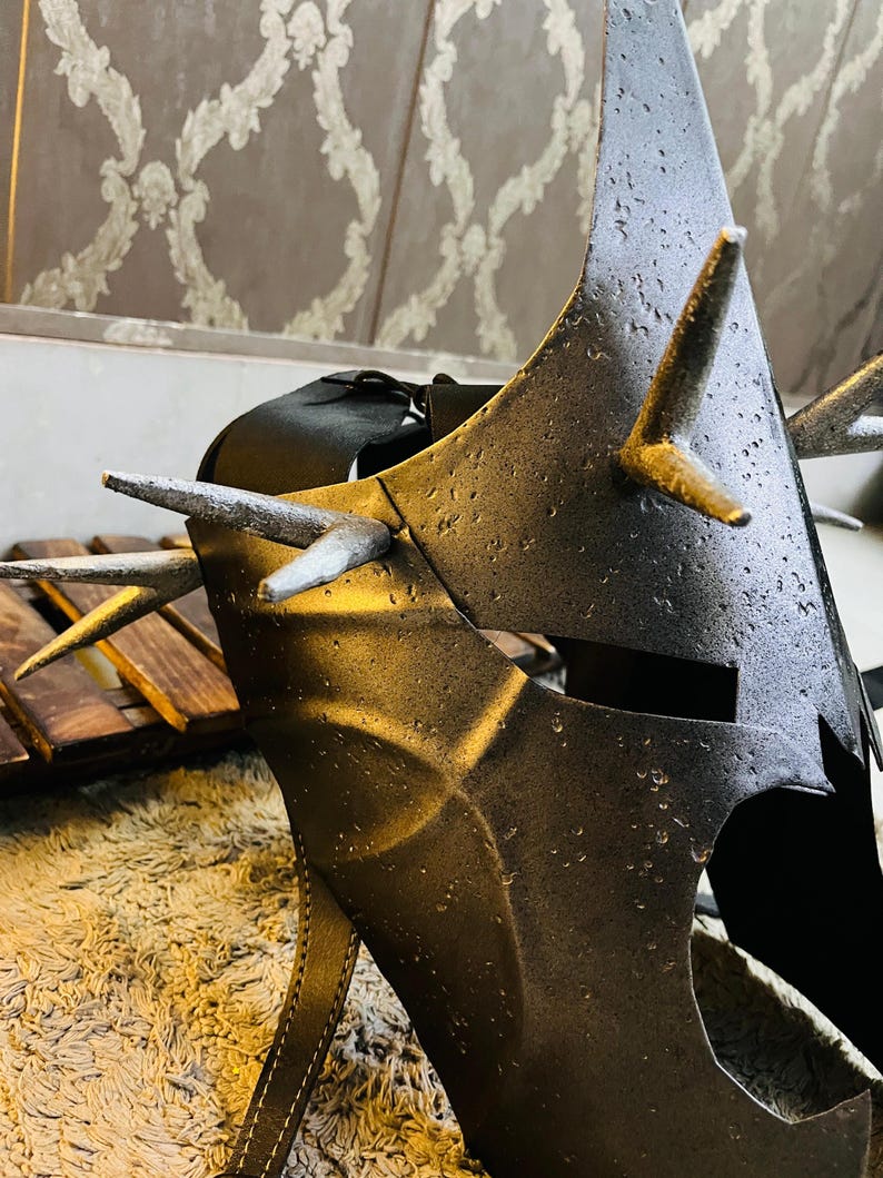 Witch King Nazgul Helmet: Medieval Steel Armor, Ringwraith Cosplay - Etsy