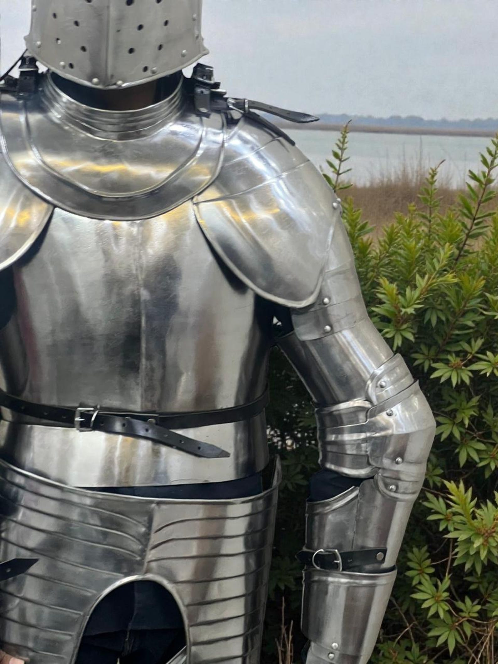 Medieval Gothic Full Plate Armor Suit: Full Body Steel Knight Costume ...