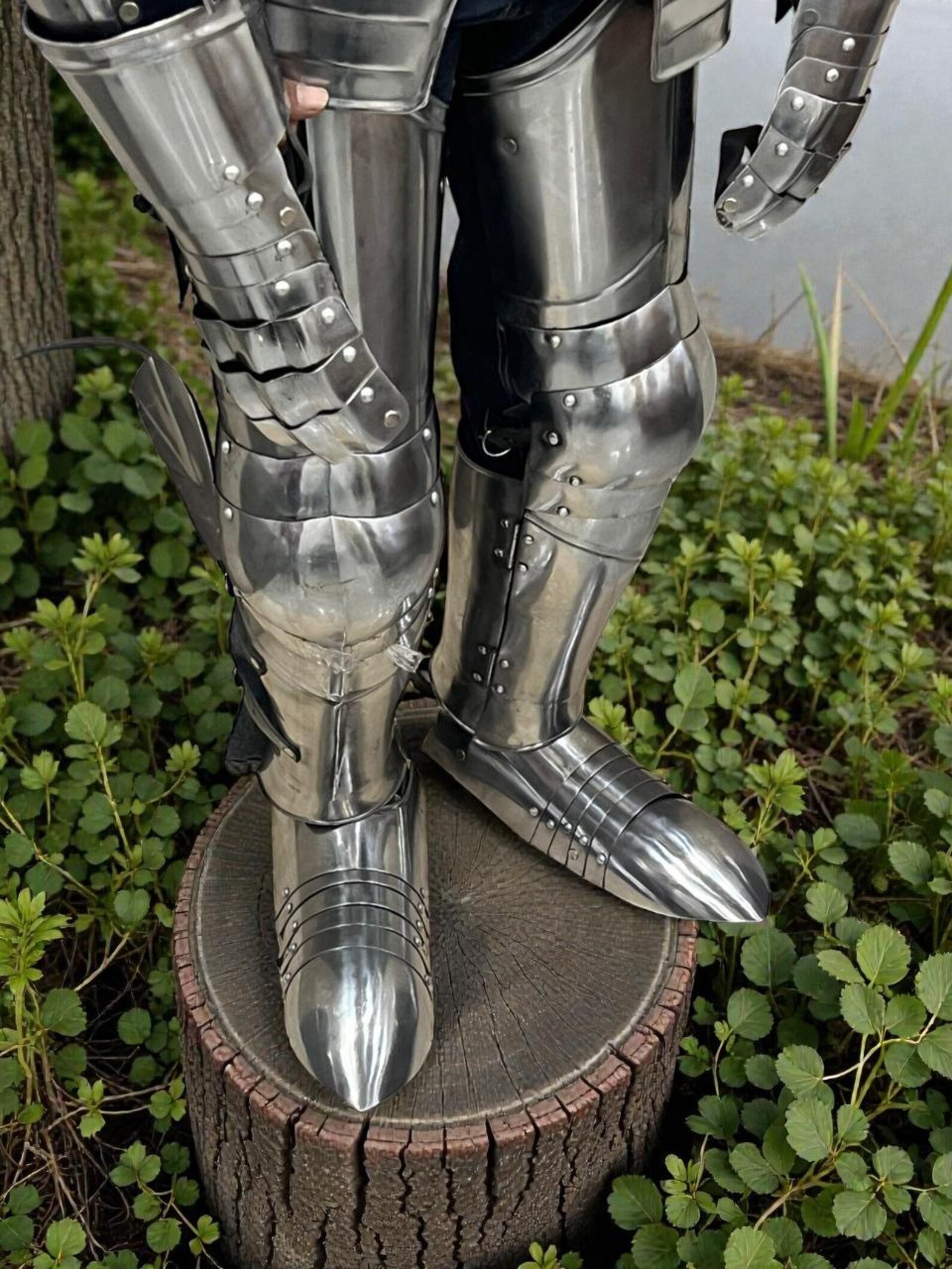 Medieval Gothic Full Plate Armor Suit: Full Body Steel Knight Costume ...