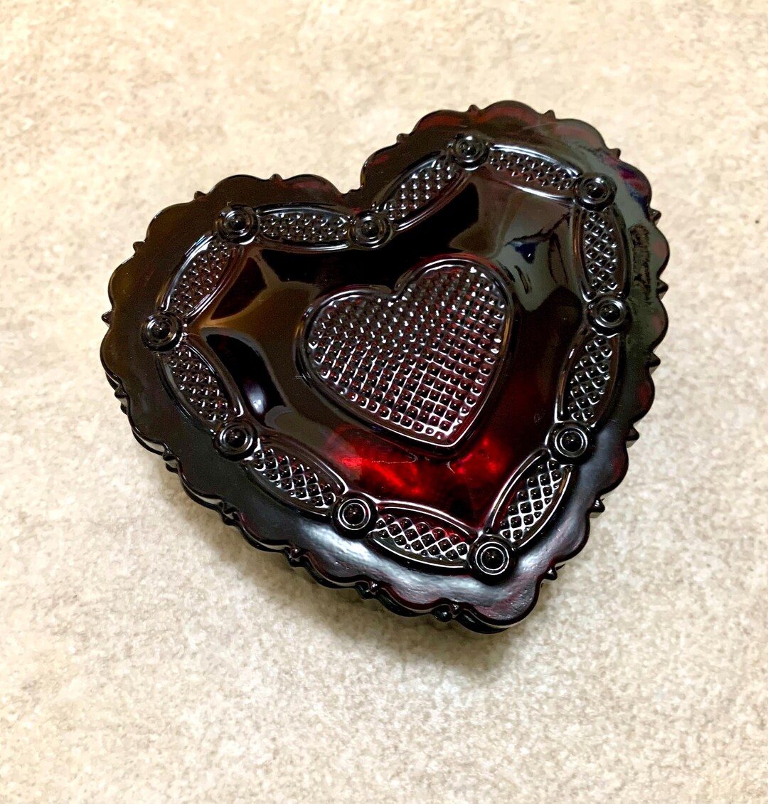 Vintage Avon Cape Cod Royal Ruby Red Heart Shaped Trinket Box / Dish ...