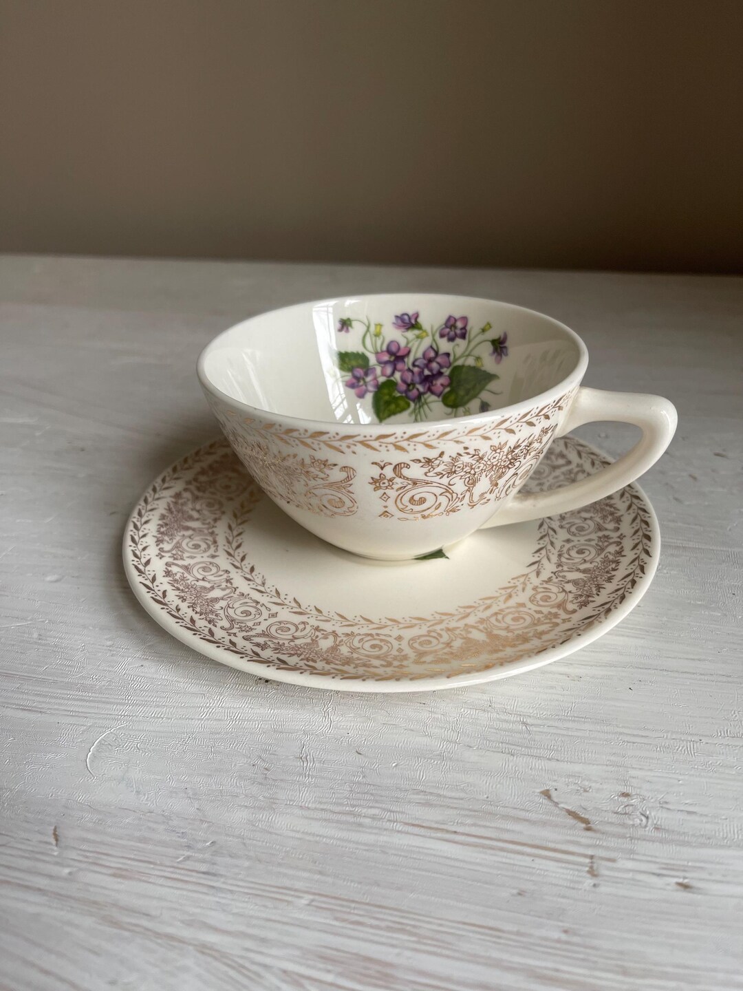 Spring Violet Tea Cup Set Cunningham & Picket Cup and Saucer Set ...