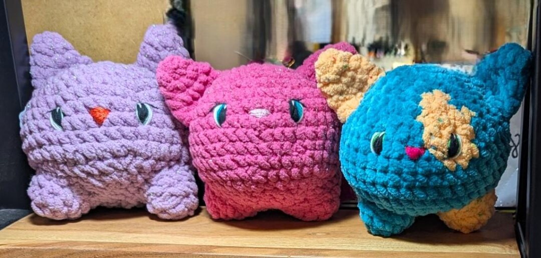 Kitty Puff Plushie Fidgets, in 3 Adorable Huggable Colors - Etsy