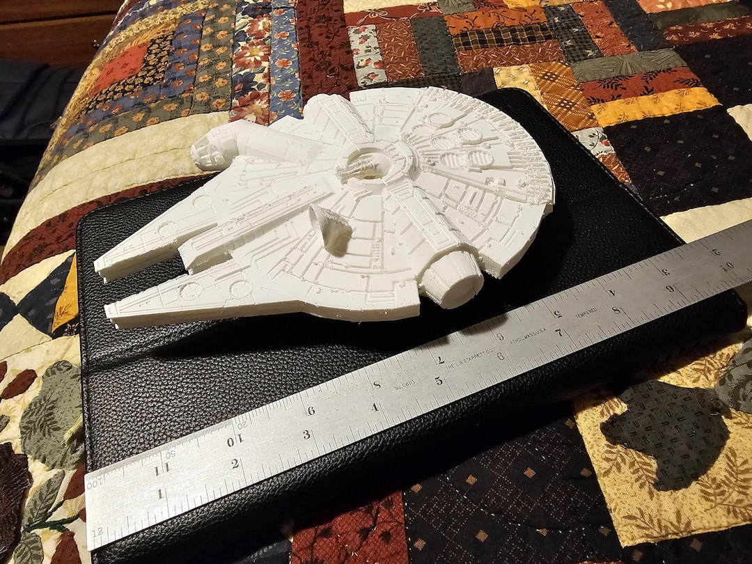 3D Printed Millennium Falcon - Etsy