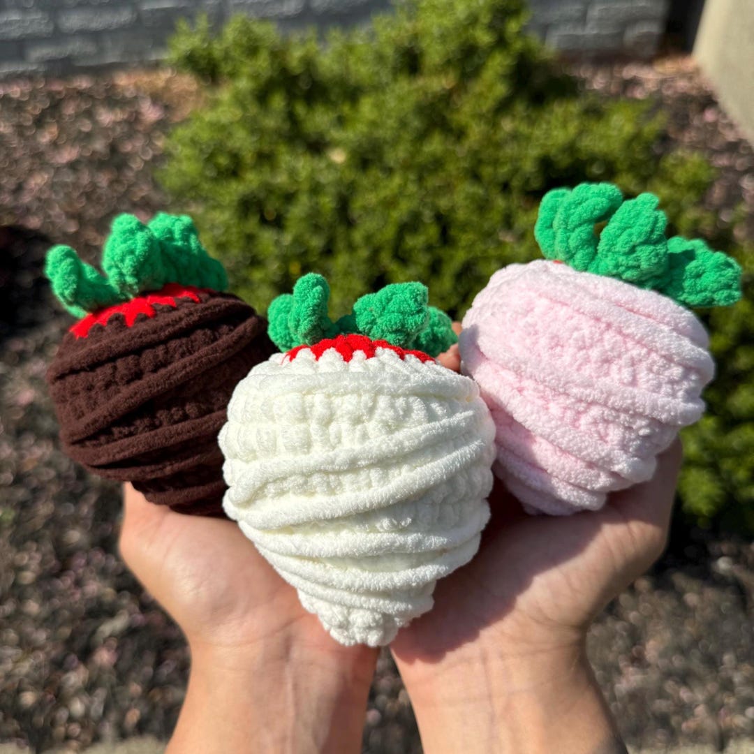 Chocolate Covered Strawberry Crochet Pattern: Easy PDF Download - Etsy