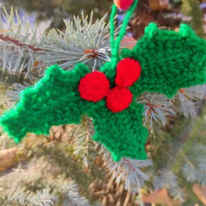 Crochet Holly Leaf Pattern: Beginner-friendly Holiday Decor (PDF ...