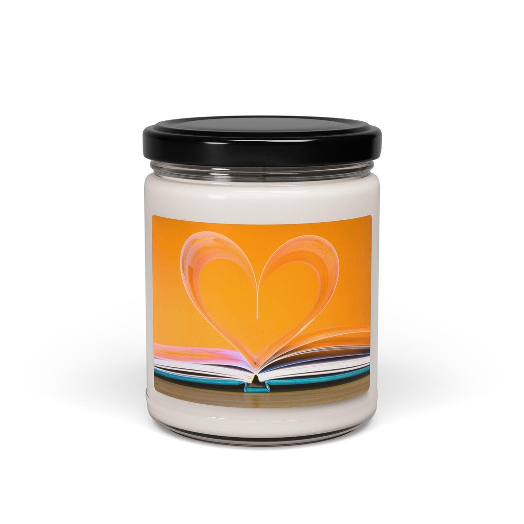 Book Lover Soy Candle, Heart Design, Literary Gift, Aromatherapy, 9oz ...