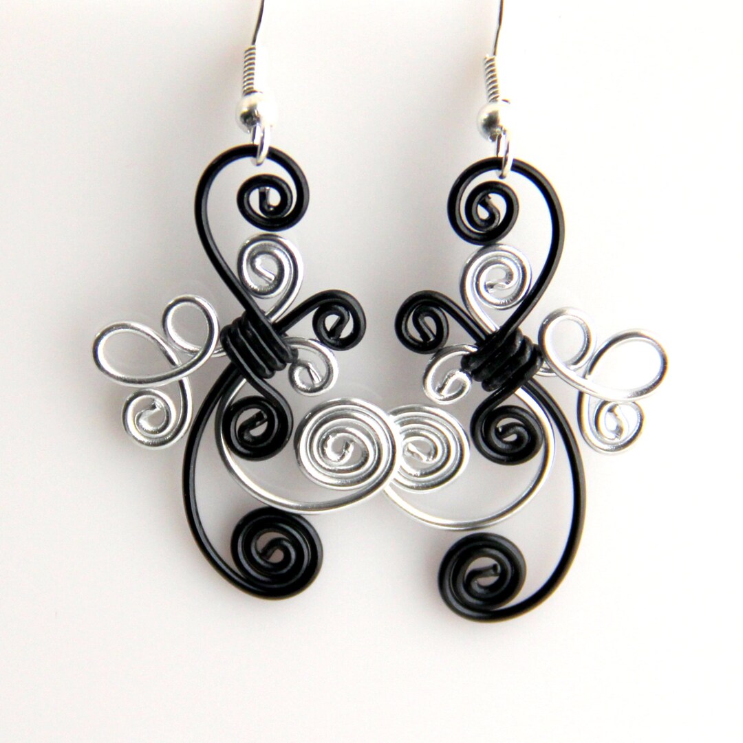 Cute Loop De Loop Earrings - Etsy