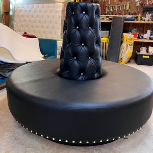 Black Round Bench Black Circular Sofa Tufted Circle Sofa Banquette ...