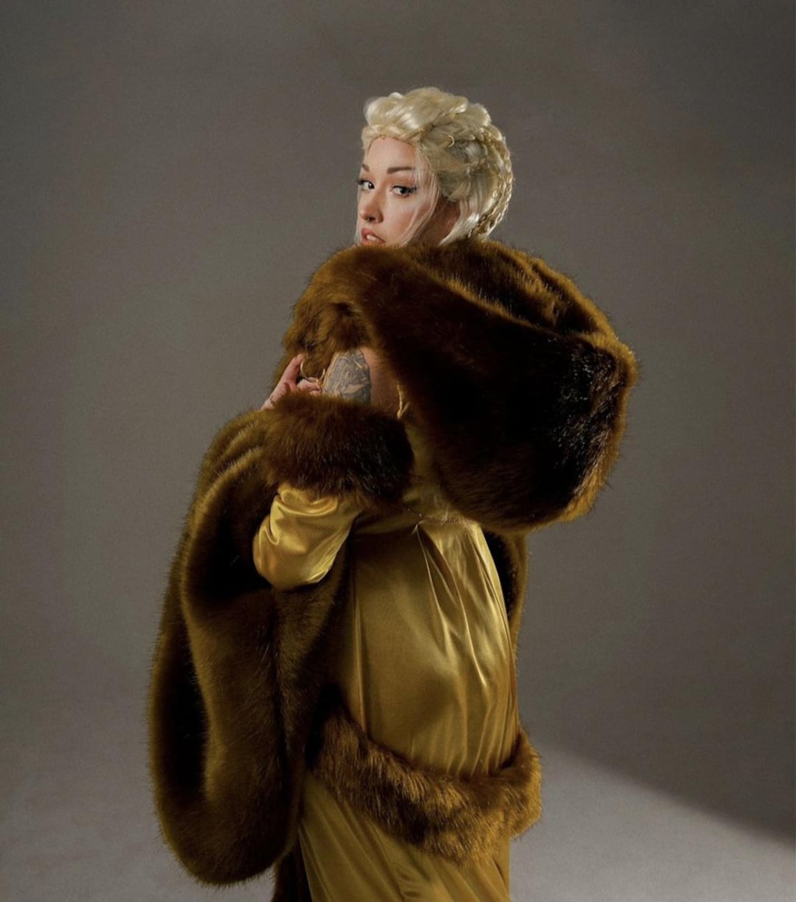 Golden Satin Midieval Inspired Robe With Faux Fur Details, Open ...