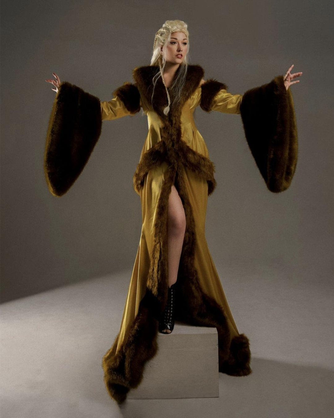 Golden Satin Midieval Inspired Robe With Faux Fur Details, Open ...