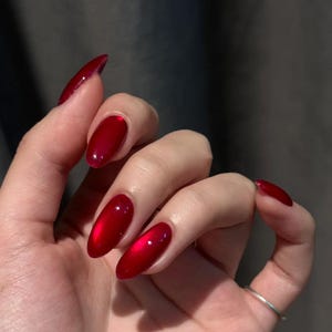 Handmade Red Glass Bead Cat Eye Nails |shiny Red Press on Nails | Glue ...
