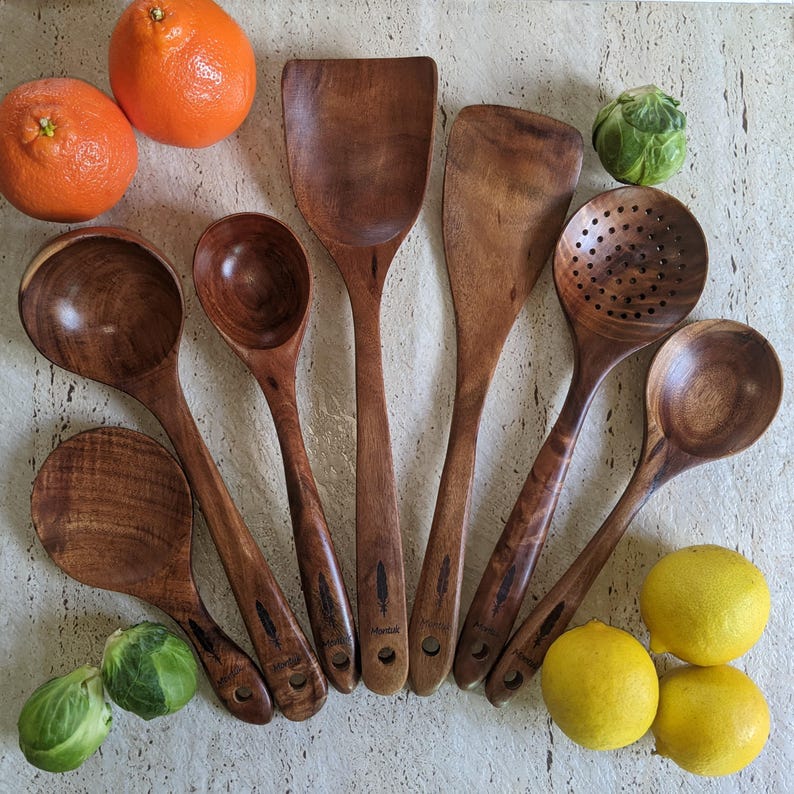 Montuk 7 Pcs Natural Teak Wood Cooking Utensils Set for Kitchen, Spoon ...