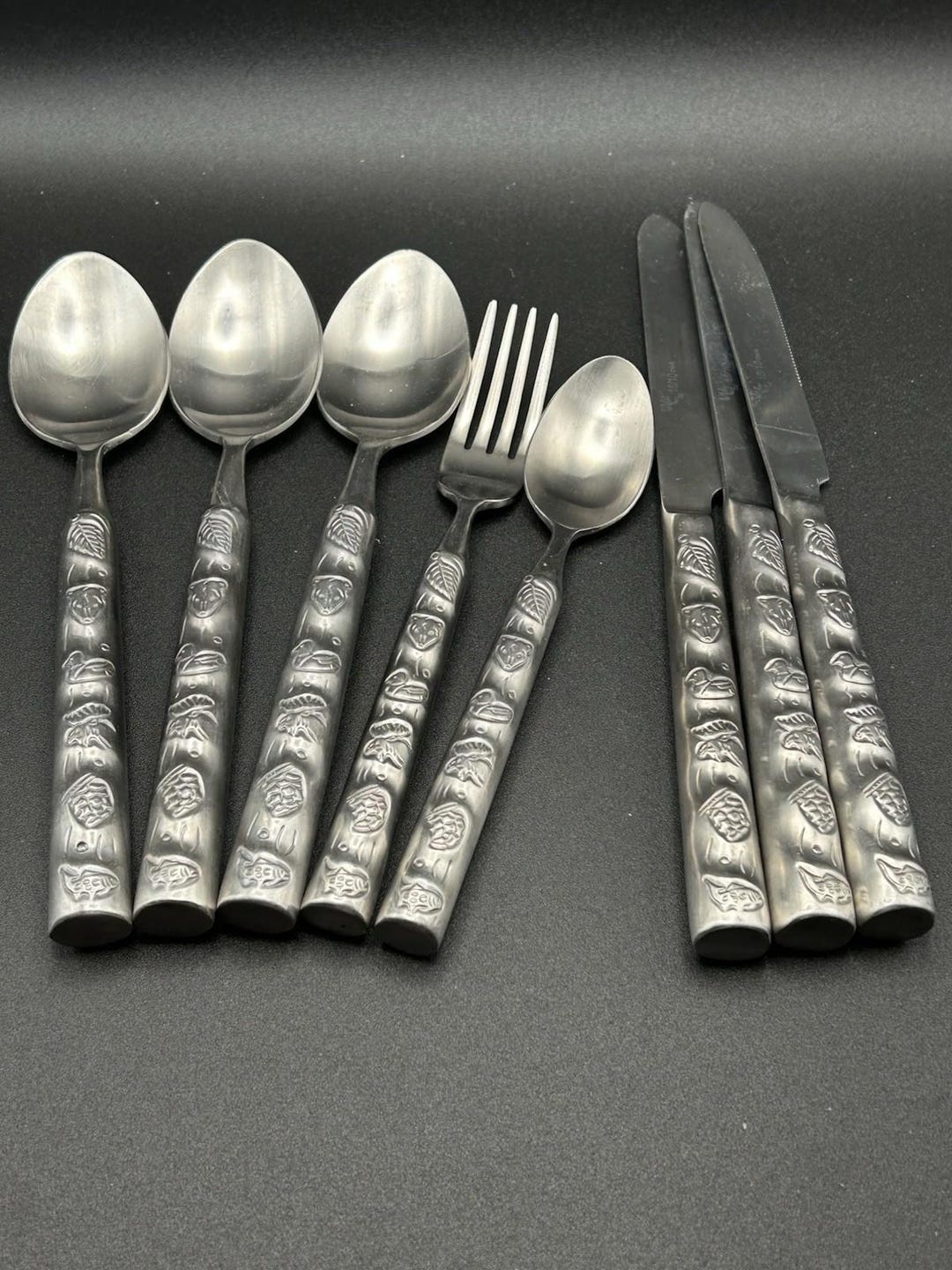 Vintage Lot of 8 Wildlife Replacement Flatware Fish Moose Bear Pinecone ...