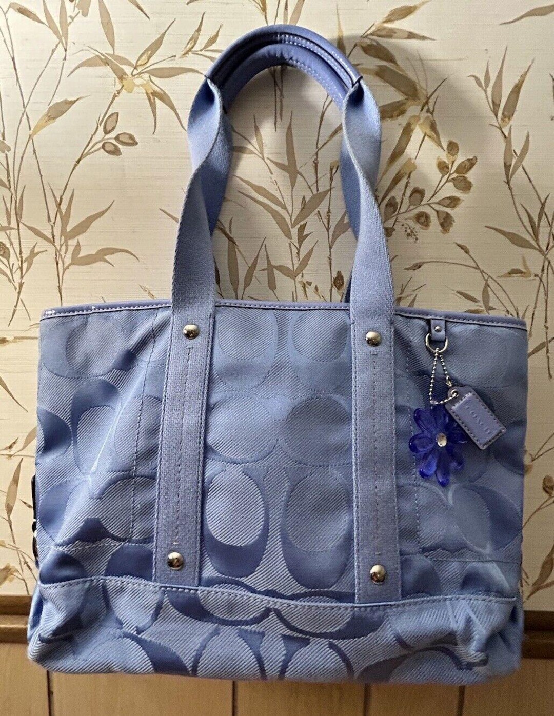 Coach Large Daisy Signature Periwinkle Blue Tote With Key Chain and ...