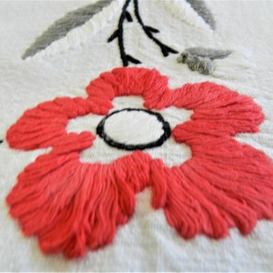 Red Dresser Scarf, Table Runner, Hand Embroidered, Large Runner, Bureau ...