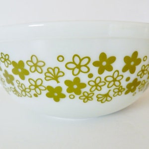 Pyrex Spring Blossom Bowls, Pristine, Pyrex Avocado Bowl Set, 1970s ...