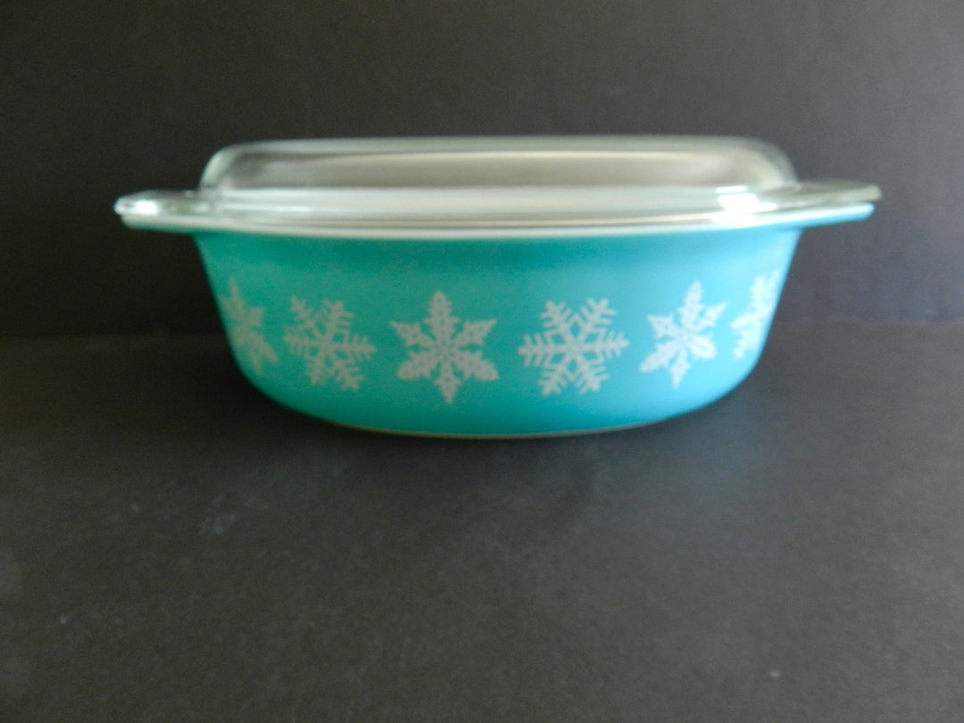 Pyrex Turquoise Snowflake Casserole, Pyrex Turquoise Covered Dish ...