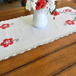 Red Dresser Scarf, Table Runner, Hand Embroidered, Large Runner, Bureau ...