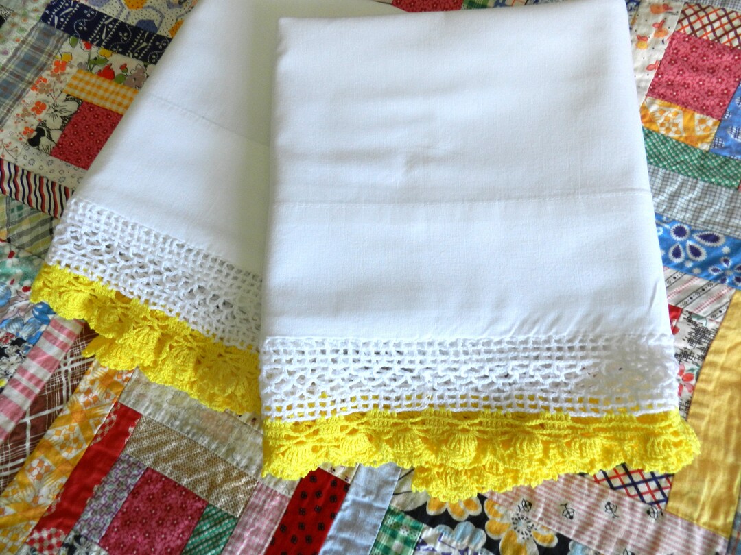 NOS Yellow Trim Pillowcases, Hand Crochet Trim Pillowcases, Yellow - Etsy