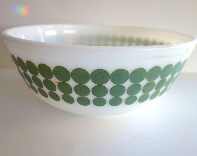 Green Dot Bowl, Pyrex Green Dot Bowl, Pyrex Dot, Bowl 404 - Etsy