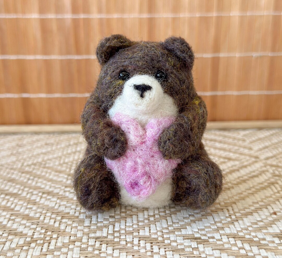 Needle Felted Bear - Holding Heart - Etsy