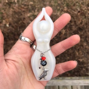 Badb Catha Goddess Statue statue, Crow, Raven, Warrior Goddess, Great ...