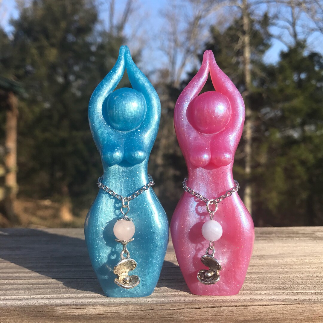 Venus Goddess Statue (figurine, Story Goddess, Aphrodite, Priestess ...