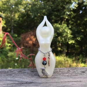 Badb Catha Goddess Statue statue, Crow, Raven, Warrior Goddess, Great ...