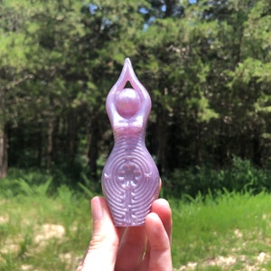 Ariadne Labyrinth Goddess Statue (sculpture, Priestess, Labyrinth) - Etsy