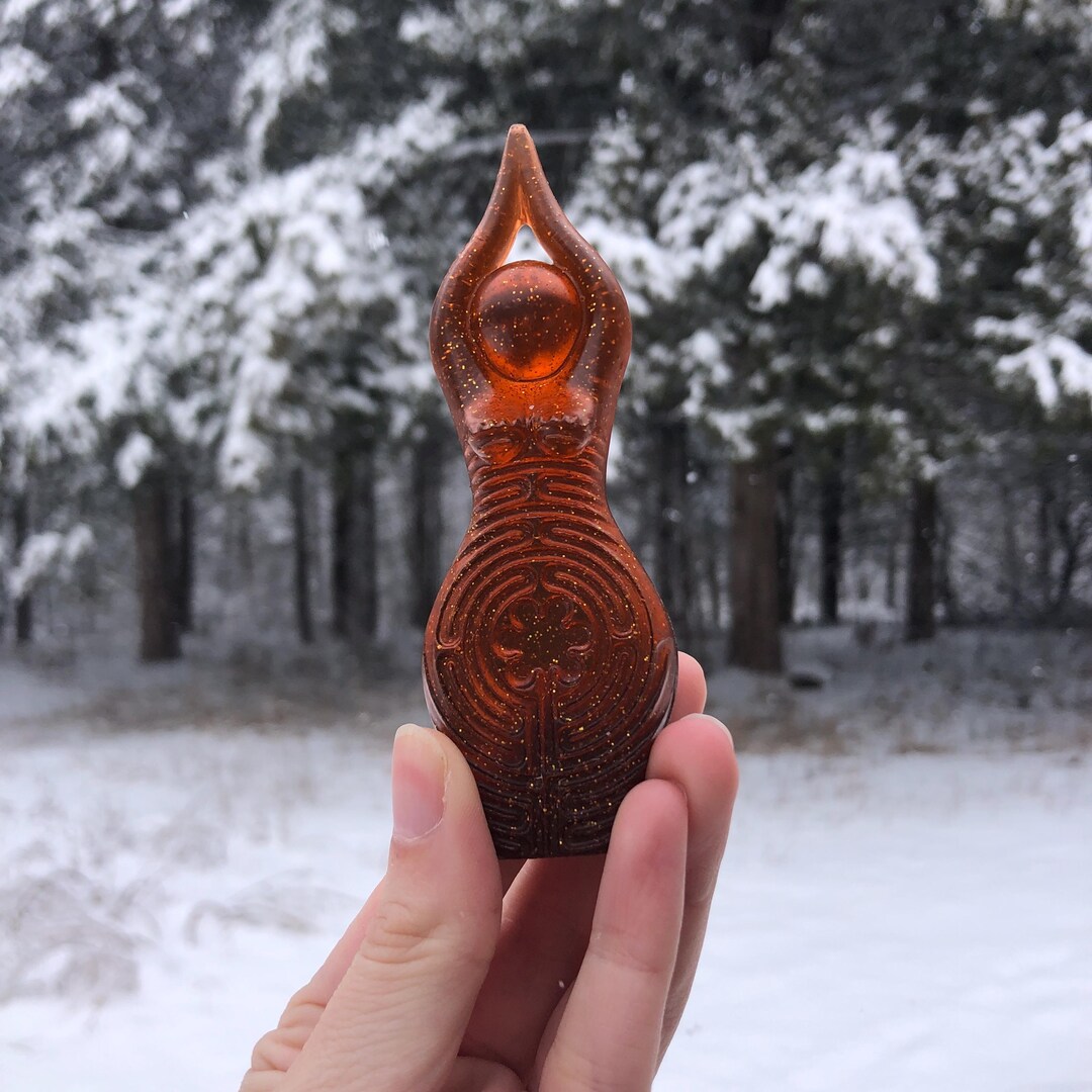 SPECIAL EDITION Circe Labyrinth Goddess Statue, Amber Mead (figurine ...