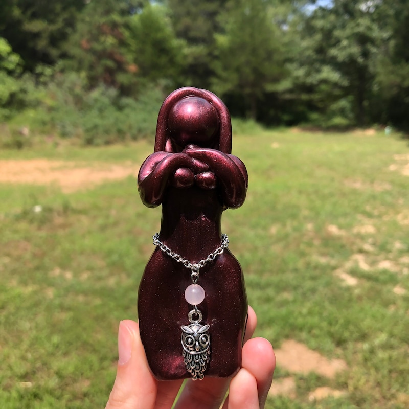 Lilith Statue - Etsy