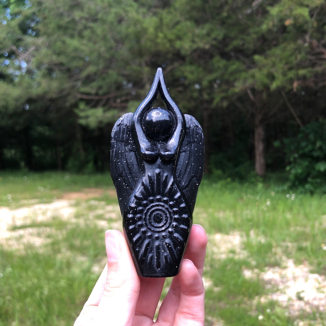 Sovereign Winged Nyx Goddess Statue (statue, Nuit, Nut, Star Goddess ...