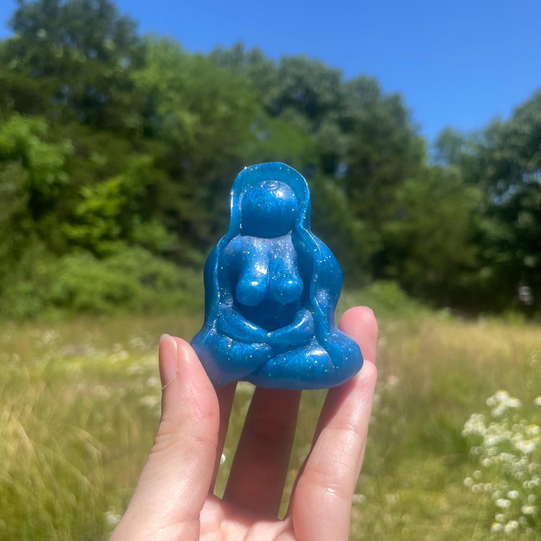 Experimental Color Crone Goddess Statue, Blue With Gold Glitter (crone ...