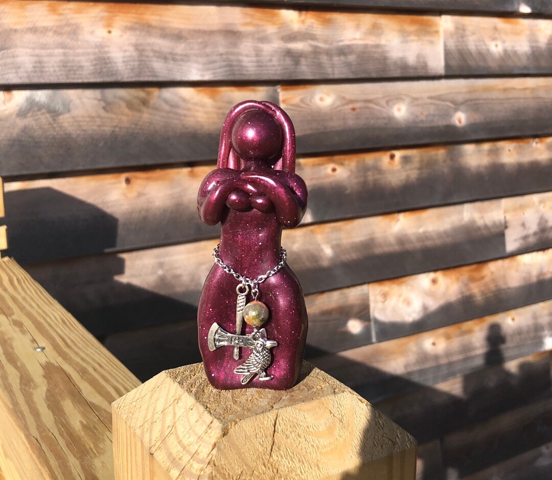 Muse/she Listens Goddess Figurine: Macha Statue (sculpture, Figurine ...