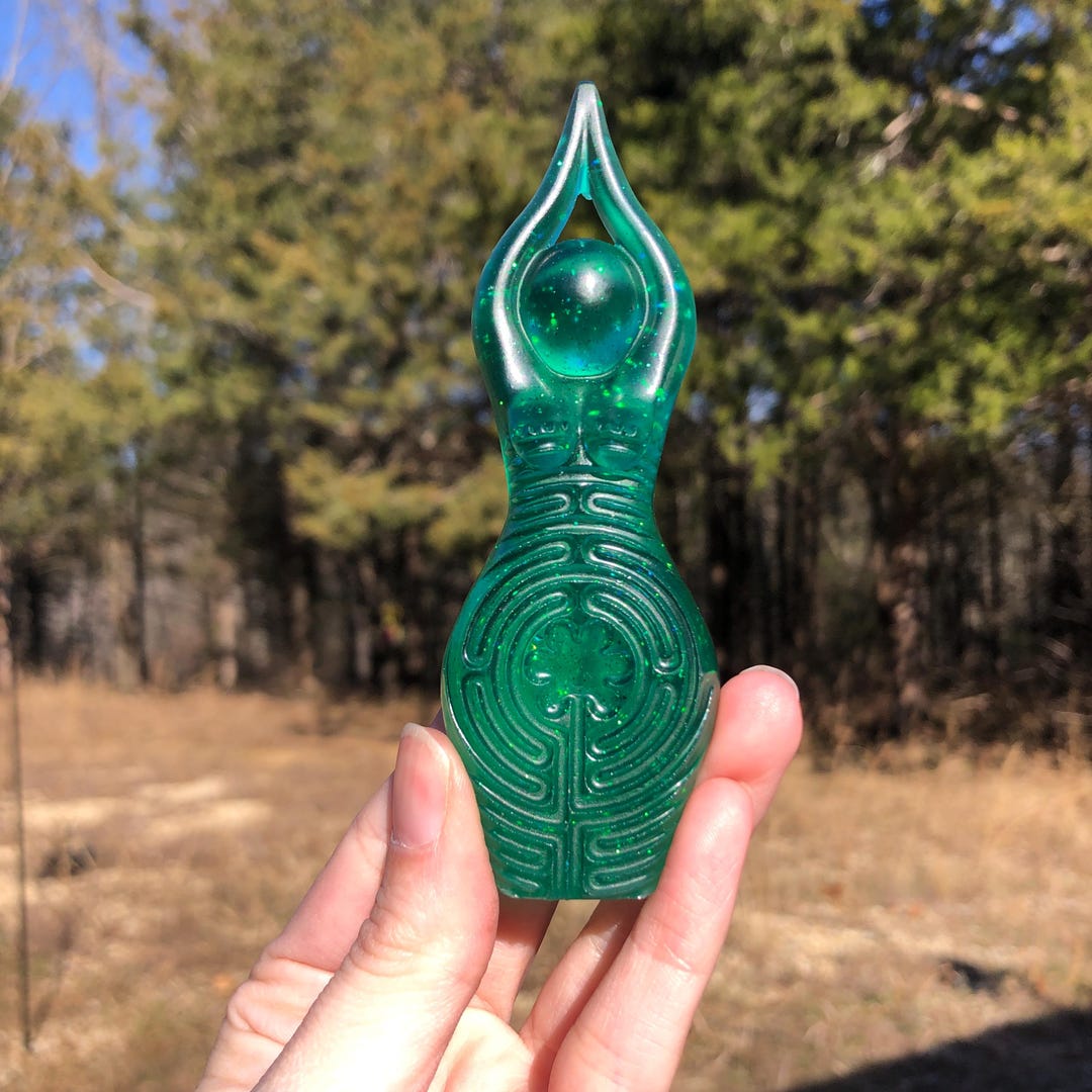 Merry Mystic Labyrinth Goddess Sacred Path Statue, Semi Transparent ...