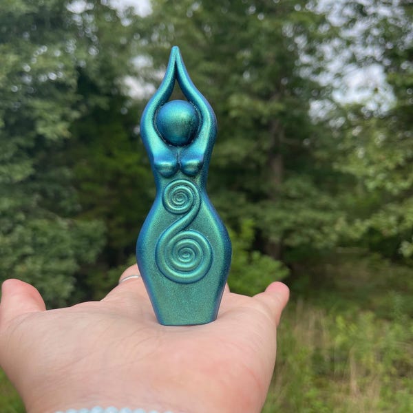 Celtic Goddess Statue - Etsy