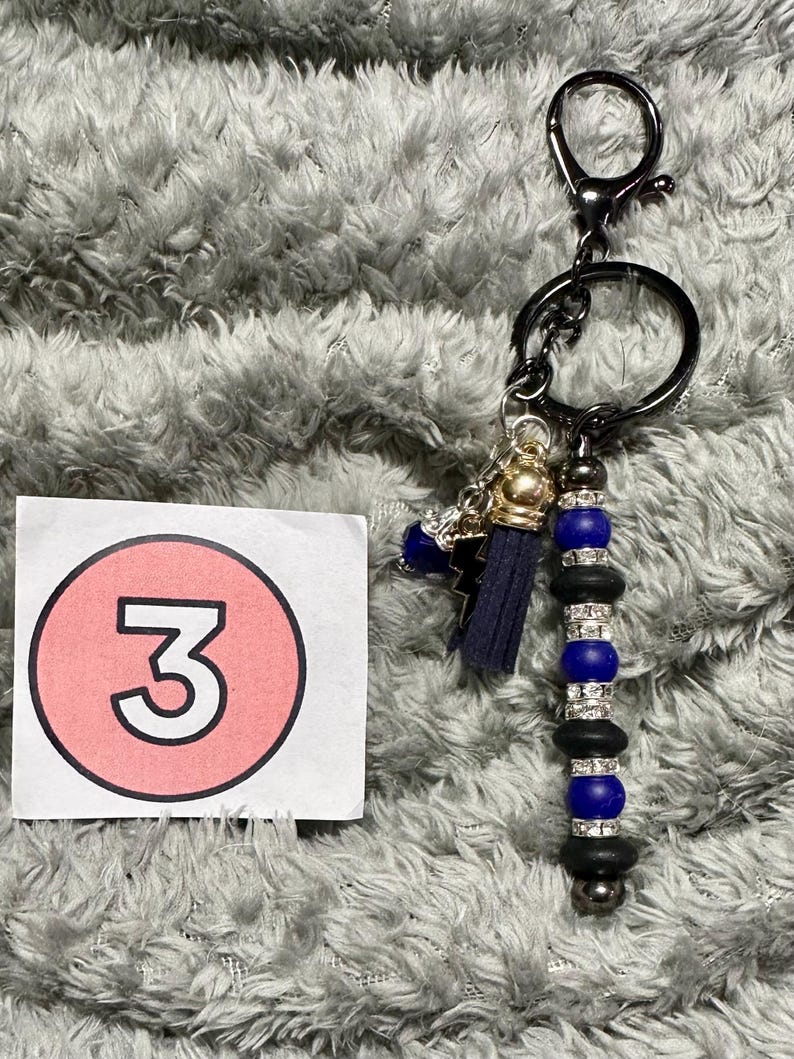 School Pride Keychains - Etsy