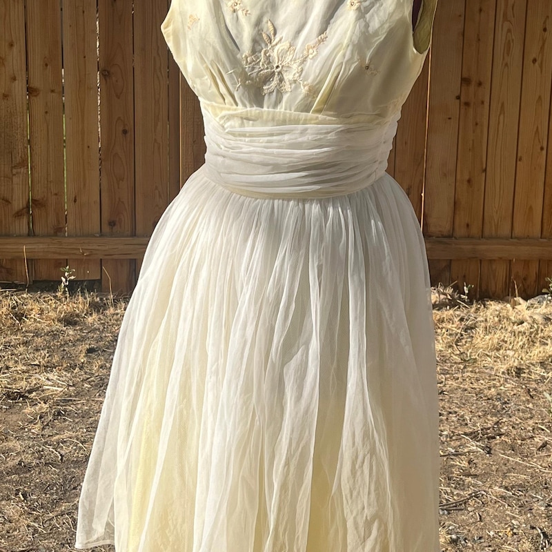 1950s Flower Dress Yellow - Etsy