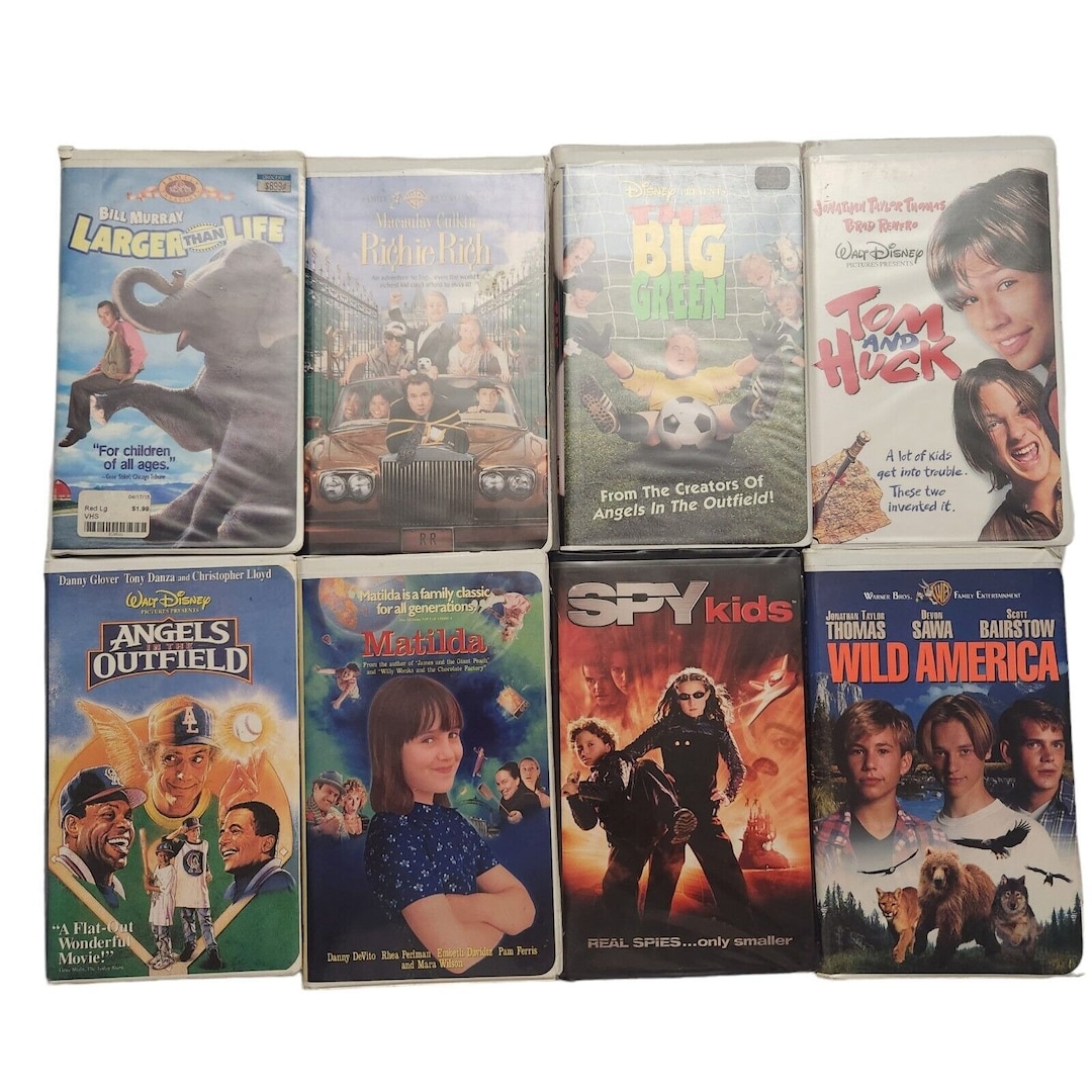 Vintage 8 Kids Childrens VHS Clamshell Classic 90s Movies Richie Rich ...
